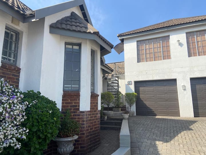 Spacious Family Home With Solar In Secure Estate - Johannesburg South