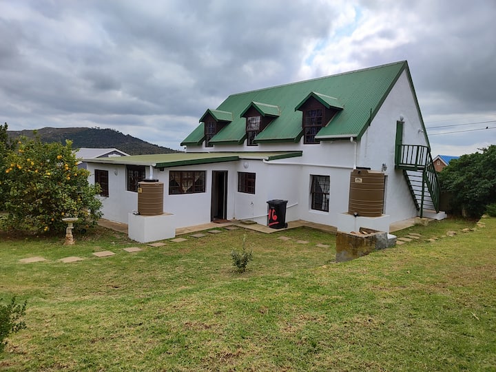 Vintage View. A Heritage Home - Napier, South Africa