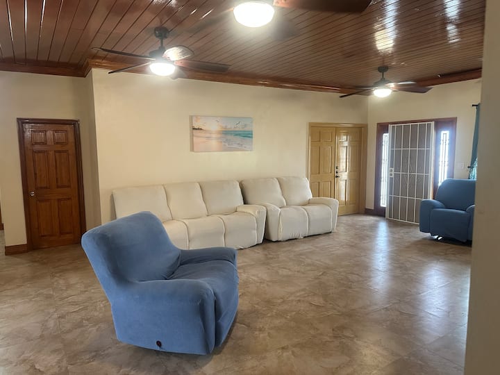 Relax With Family And Friends! - Nassau