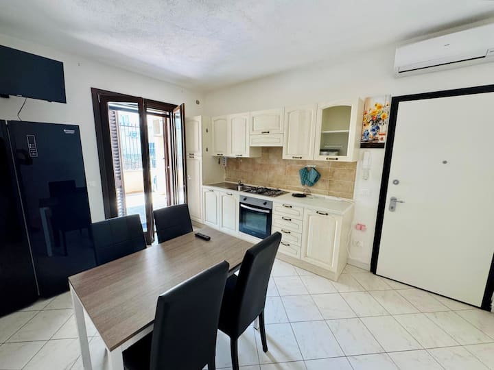 Vivi La Città, Mare A 2 Min • Tony’s Holiday Home - Valledoria