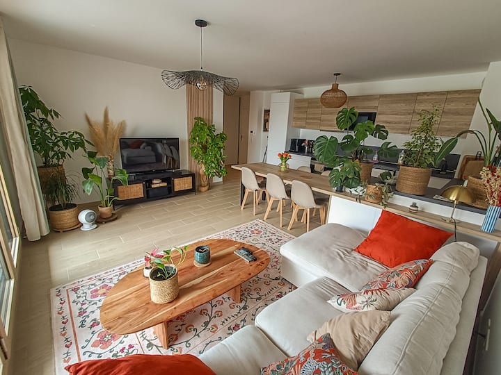 Superbe 2 Pièces De 52m² + Balcon à 4min Du Métro! - Montreuil-sur-Mer