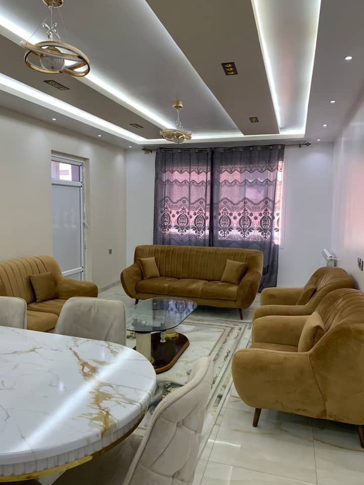 Niveau De Villa Endroit Très Calme - 康士坦丁