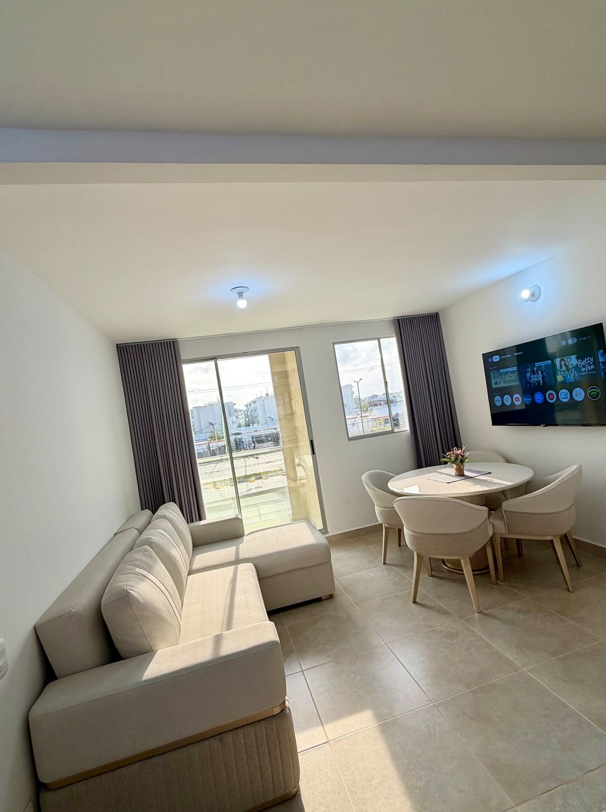 Nouvel appartement à Capriella | Piscine et plage - Appartements à ...