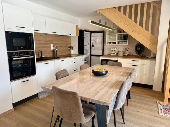 Spacieux 100 M2 Neuf - 6 Pers - Terrasse - La Salle les Alpes