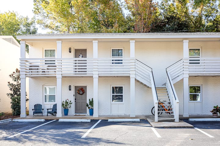 Cute 2 Bed 1 Bath Condo In Down Town Ocean Springs - Ocean Springs, MS