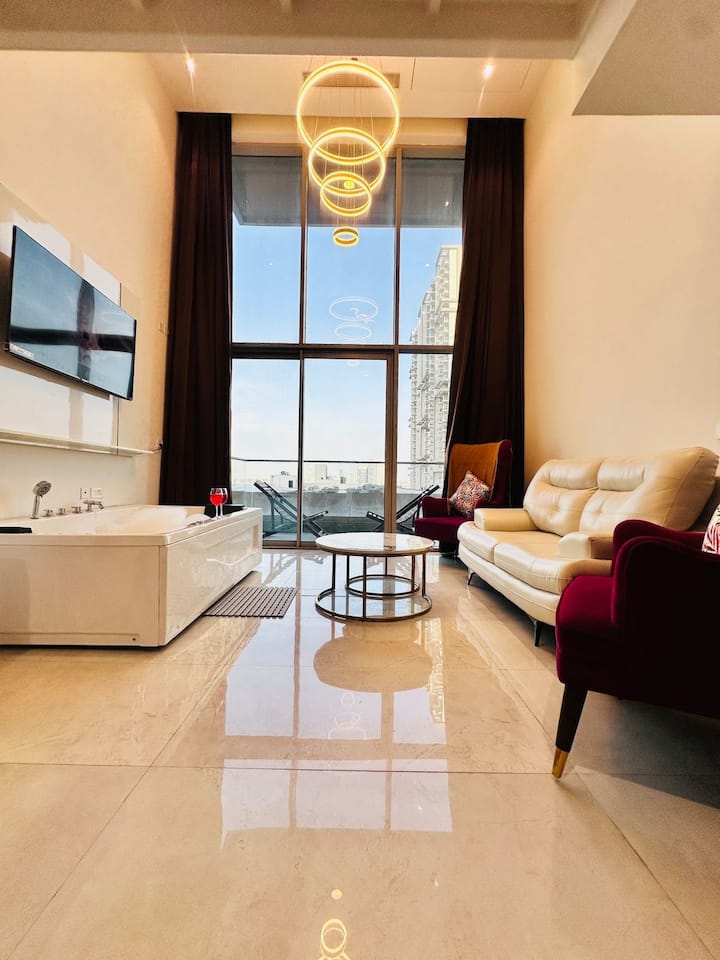 Duplex With Jacuzzle Apart. For Parties & Couples - Manesar