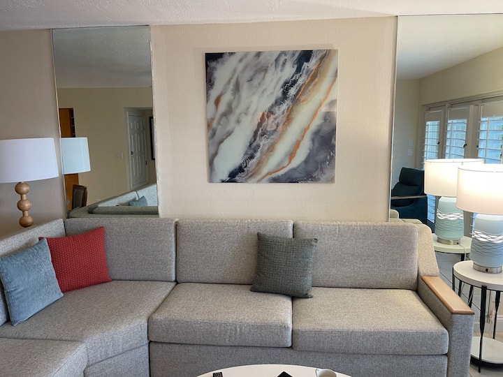 Galleon Resort, Duval, Mallory, Private Beach Pier - Key West, FL