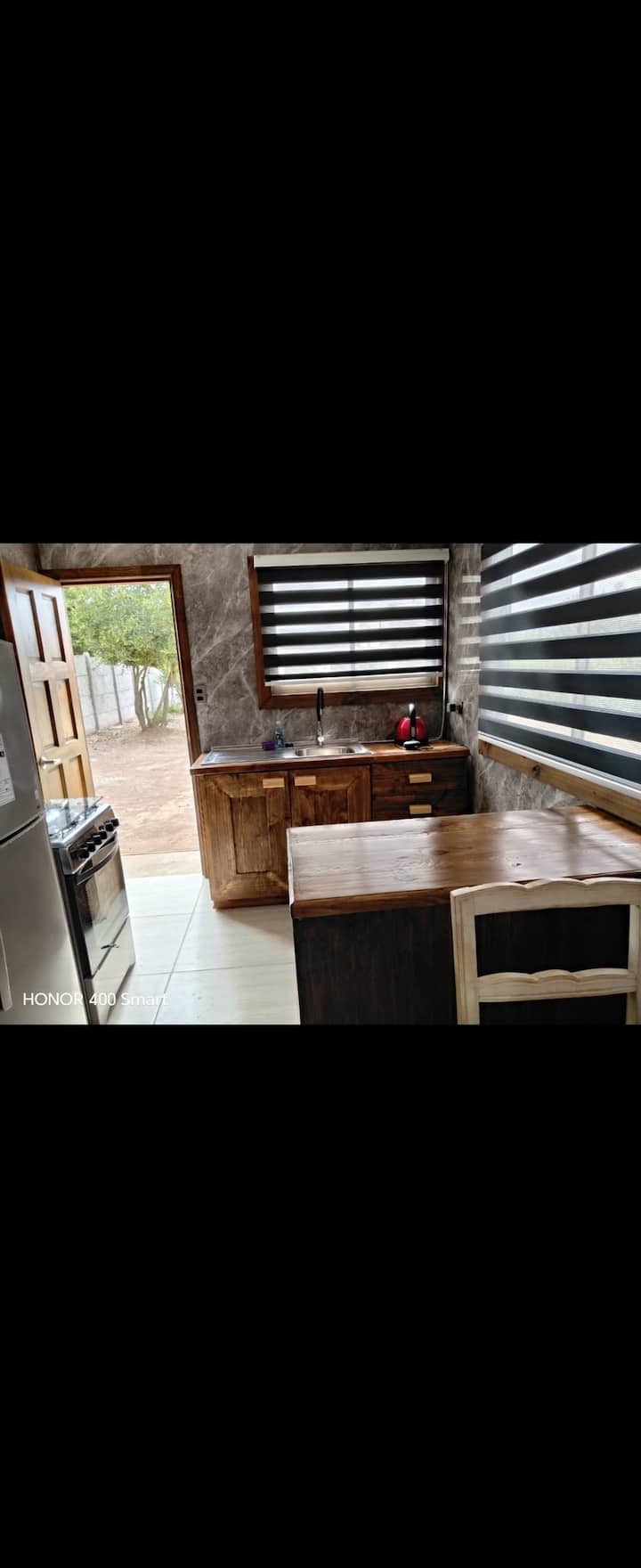 Cabaña, Quincho Y Piscina. - Quintero