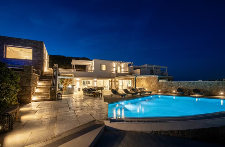 Luxury Mykonos Villa In The Ornos Korfos - Mykonos