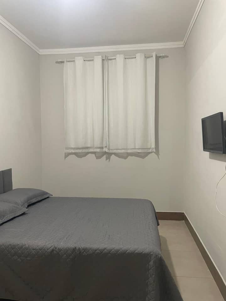 Kitnet Com Garagem Em óTima Localização. - Montes Claros