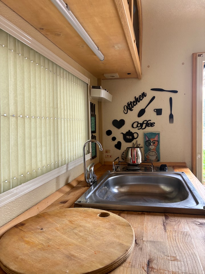 Mükemmel Bir Konumda Doğa Ve şEhir Iç Içe - Izmir