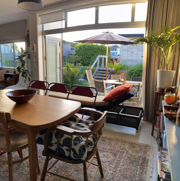 Relax After Golf Or A Stroll To The Beach - Waikanae