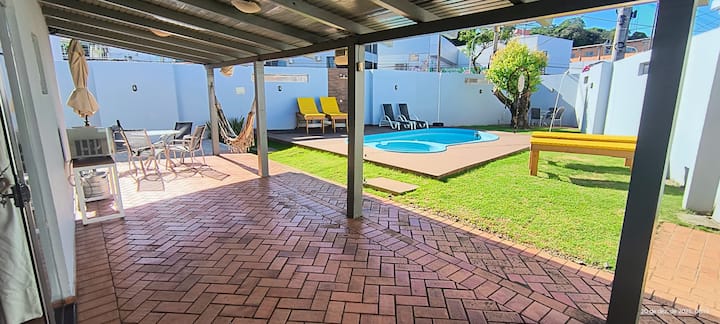 Piscina E Churrasqueira Disponível Aos Domingos. - Chapecó