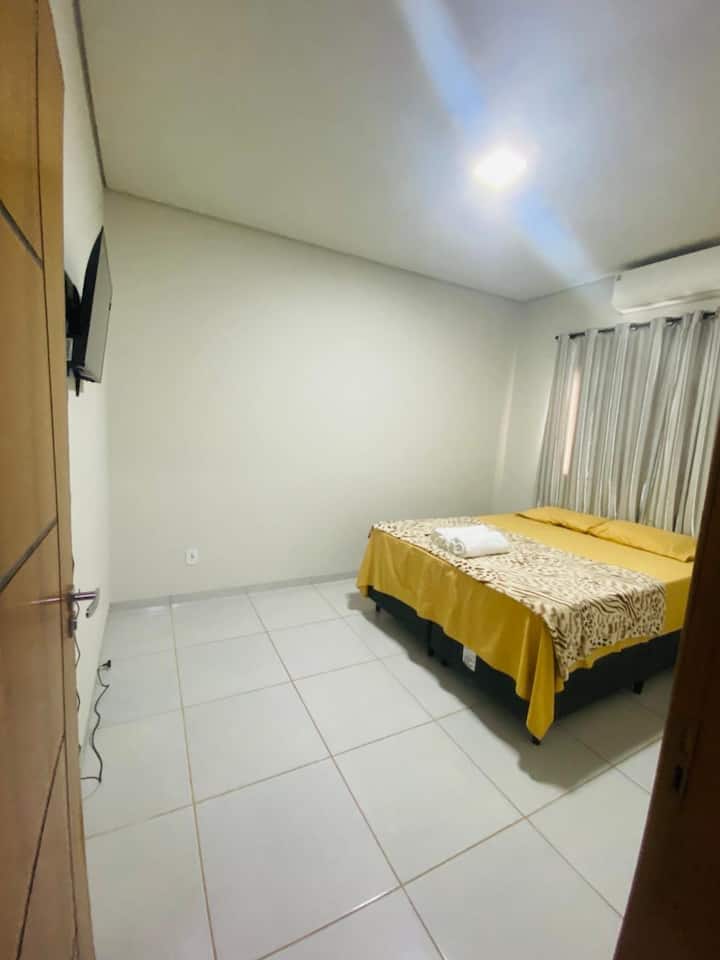 Casa Com Garagem Ar E Internet Ideal Para Estadia - Comodoro