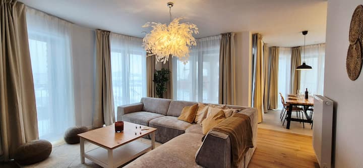 Fancy 2 Bedroom Apartment With Workspace - Anderlecht