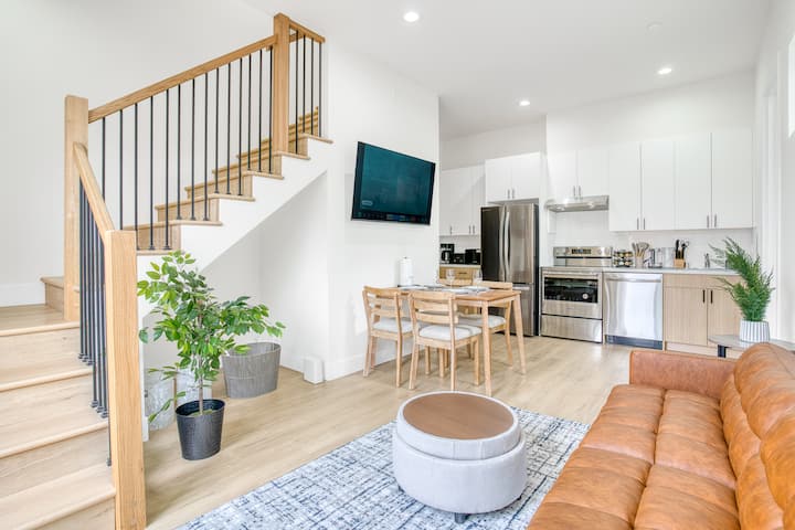 Modern Adu 2br/2ba| Walk To Santana Row - San Jose, CA