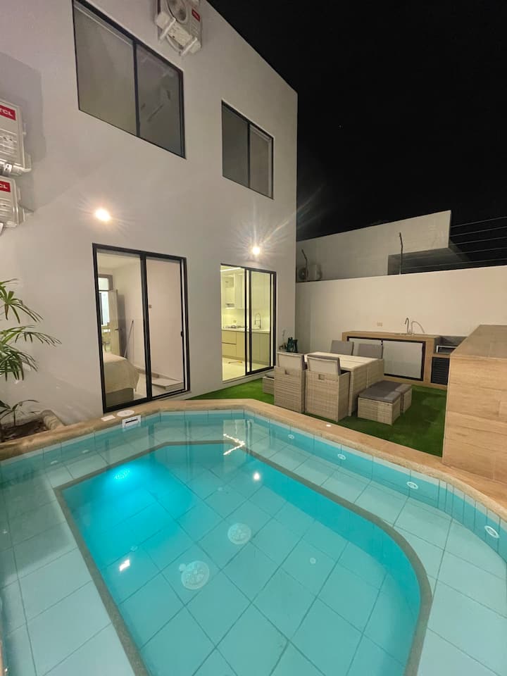 Central Beach House | Hidromasaje - Ecuador