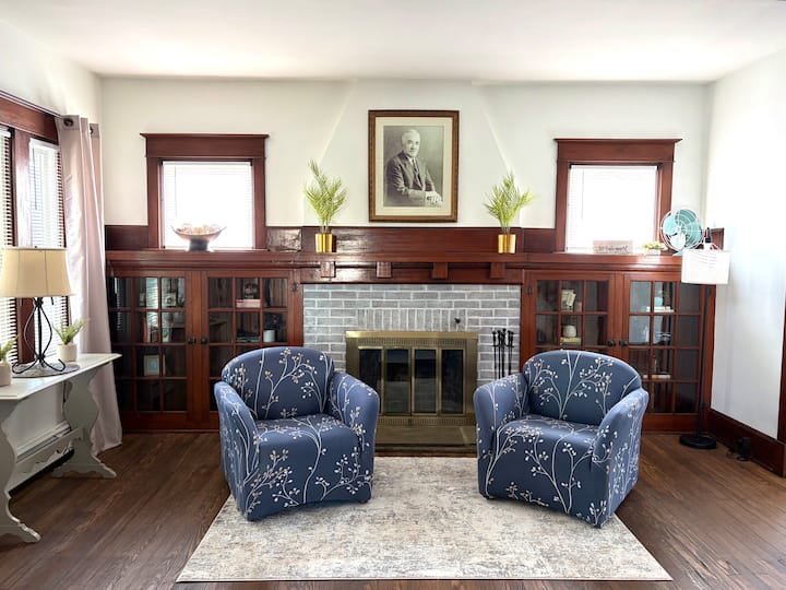 Coaster Views & Cozy Vibes In Hershey! - Hershey, PA