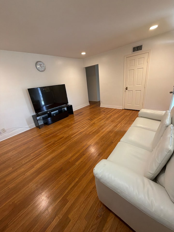 Private Guest Suite - Claremont, CA