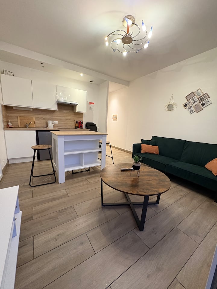 À Quelques Pas De La Gare - Rer A - Maisons-Laffitte