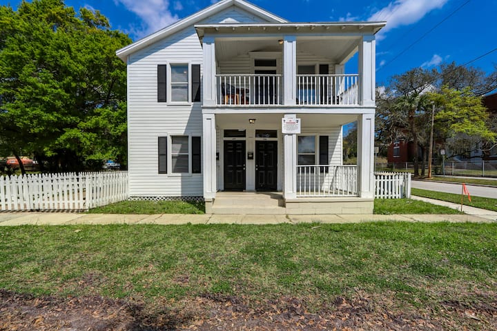 Downtown Jacksonville 3 Bedroom Duplex - Jacksonville, FL
