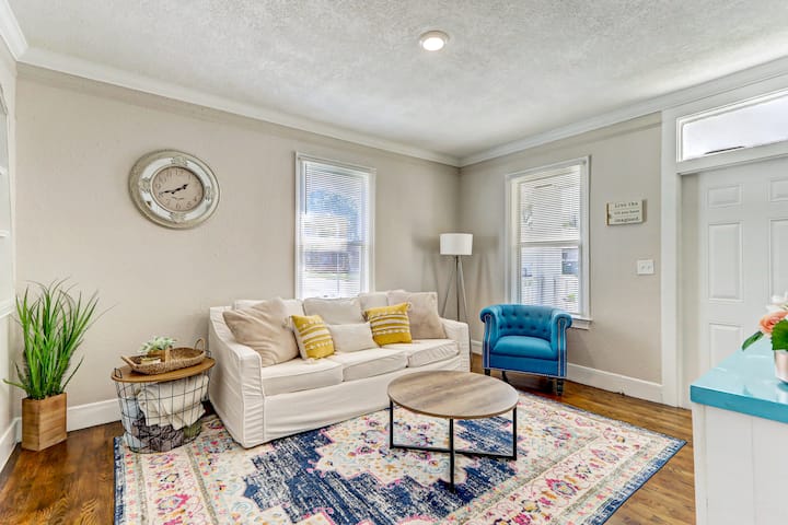 Duplex Near Stadium, Downtown Jacksonville - Jacksonville, FL