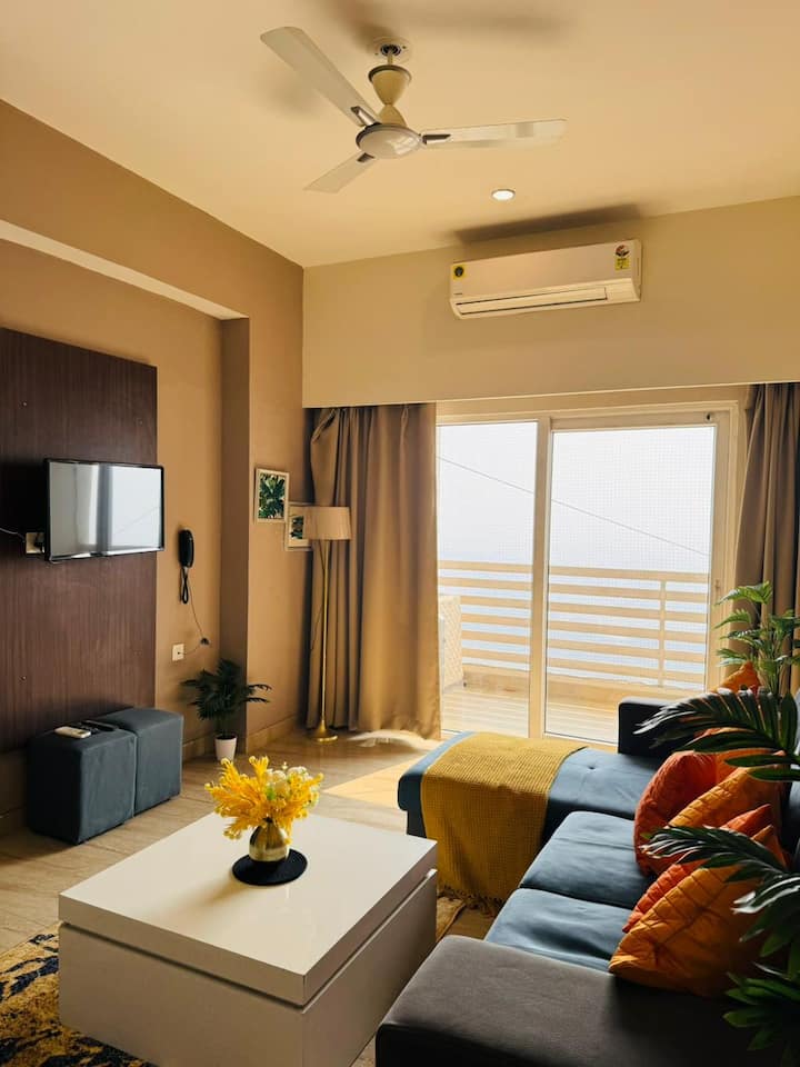 Nikunj Retreat By The March - Vrindavan