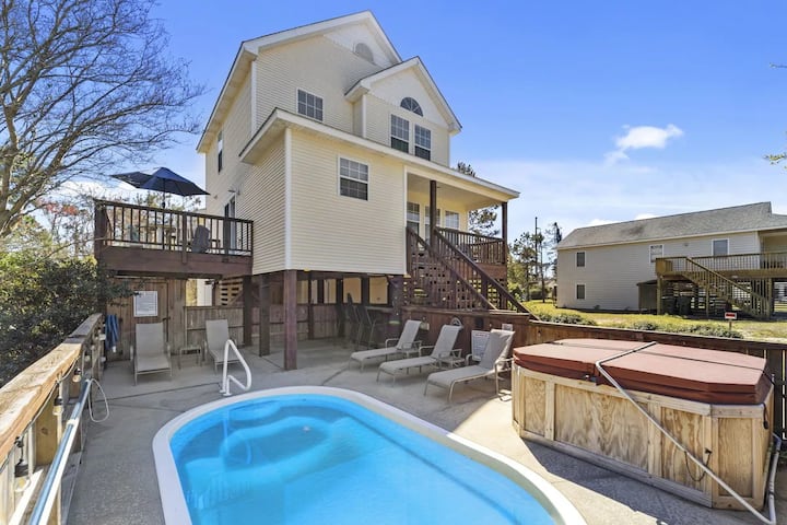 Heated Plunge Pool & Hot Tub | Walk To Beach - Nags Head, NC