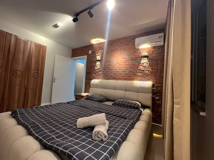 ÖZel Dizayn Temiz Lüks Eşyalı - Gölyazı