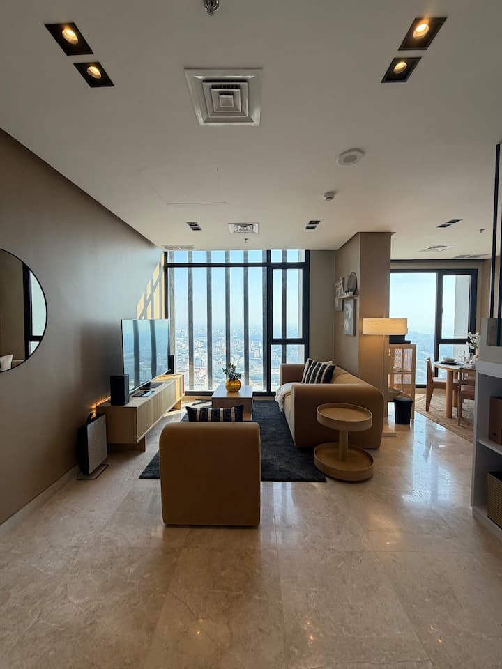 High-rise Retreat | 1 Br-private Terrace And Views - Kuwait