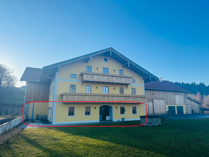 Seeberger Gütl (Eg) - By "Schloss Gessenberg" - Laufen