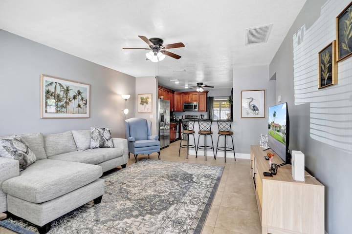 Owl's Nest 2 Bedrooms 2 Bathrooms - Boca Raton, FL