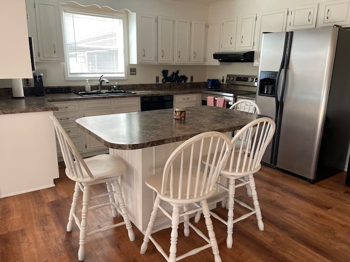 Farmstead In The Pines – Lower Level •Meet Cows! - Lake Norman State Park, Troutman