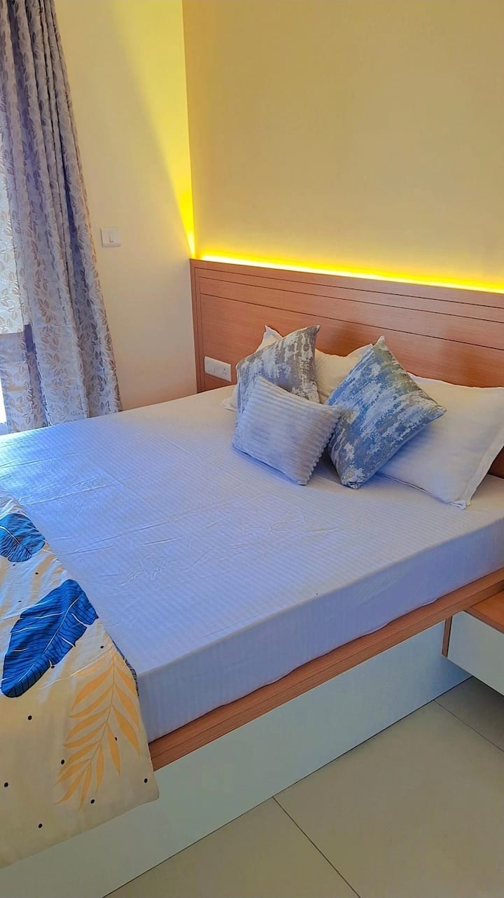 Narendra Modi Stadium Luxurious High Floor Liv+pol - Gandhinagar