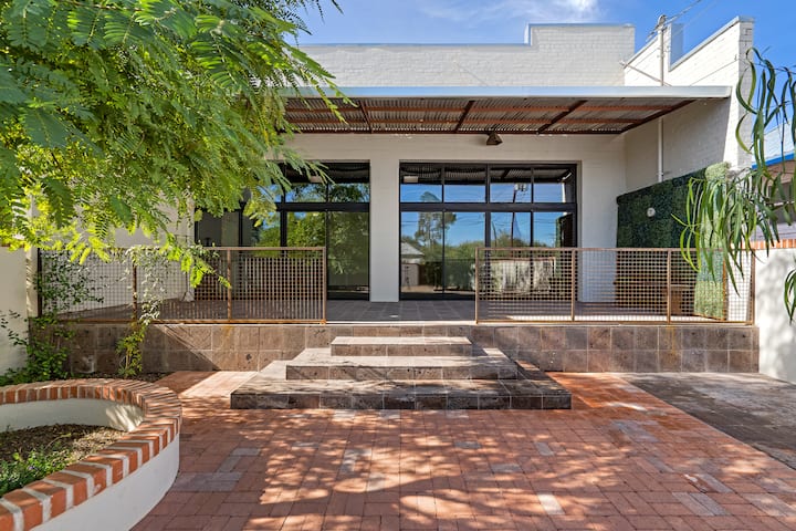 Brickyard 1936
Showroom And Event Space - Tucson, AZ