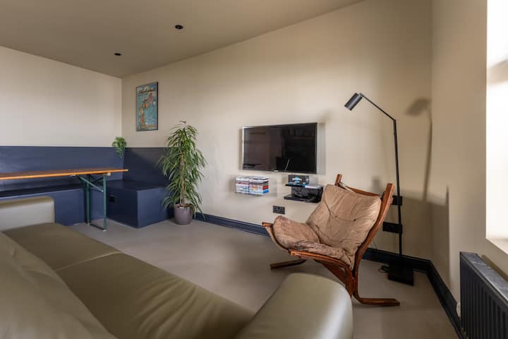 The Roxburgh: Large 1 Bedroom Flat With Sea Views - Margate