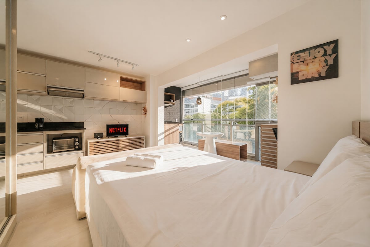 Studio V. Madalena Métro Piscina - Appartements à louer à São Paulo ...