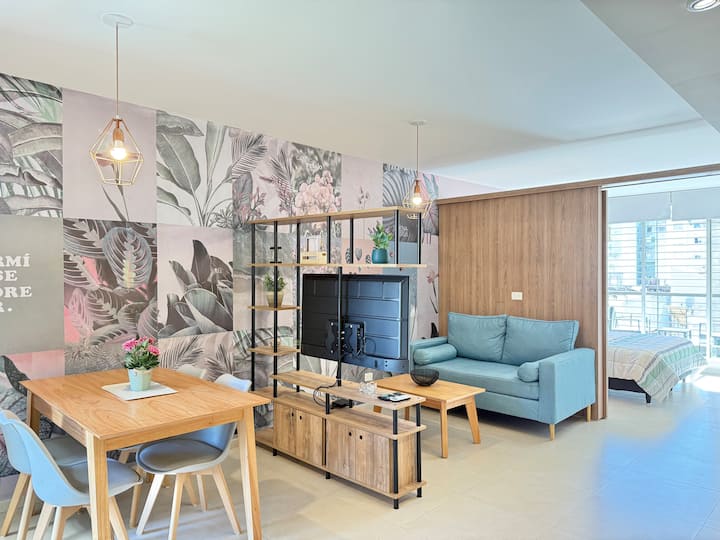 Apto Espacioso Con Pileta En Terraza En Monserrat - Buenos Aires