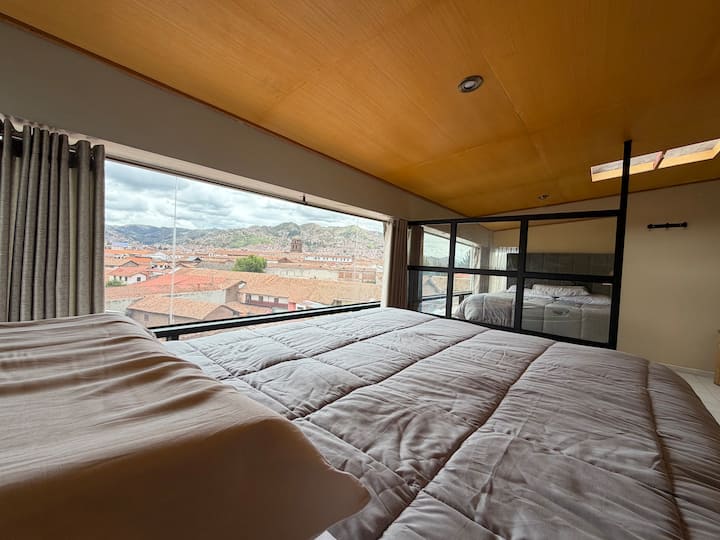 Minicasa En Tercer Nivel Con Vista A La Ciudad - Peru