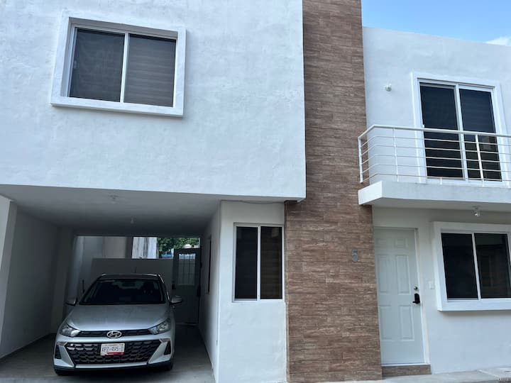 Casa Hosp. Militar/ Av. Hidalgo - Tampico, Mexico