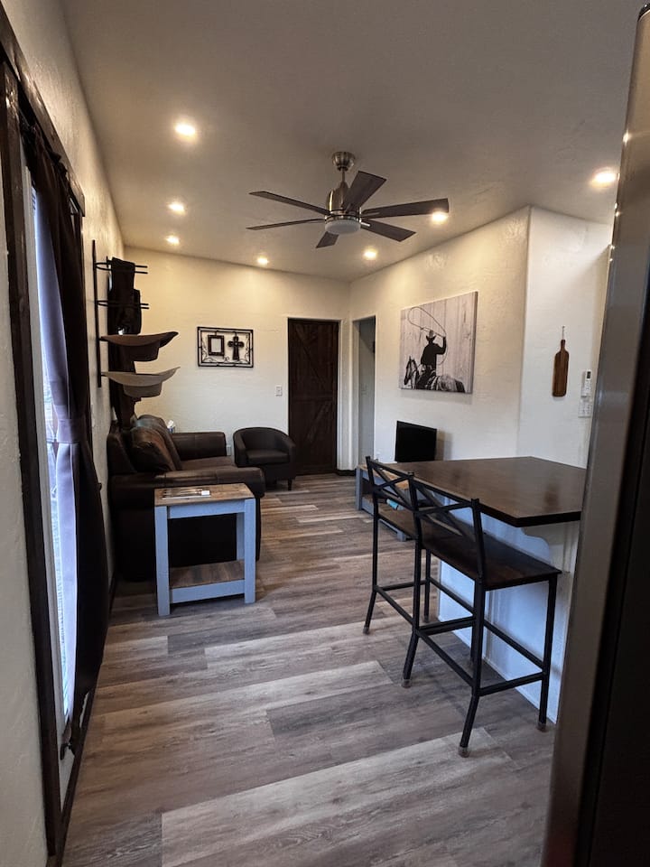 Cowboy Casita+horse Stalls+arena - Wickenburg, AZ