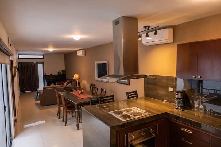 Casa Familiar De 3 Recamaras En El Centro - Los Mochis