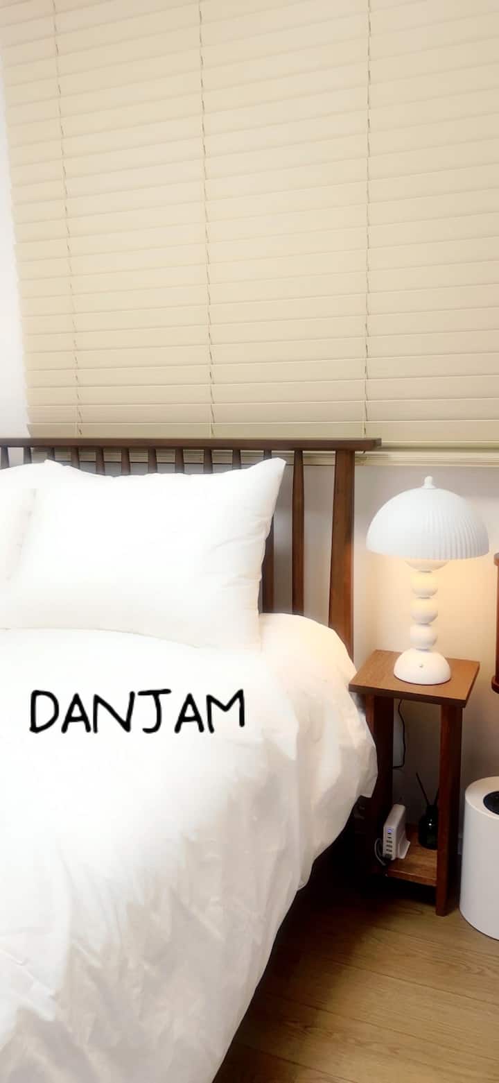 단잠성수1호점#신규오픈#연무장길#성수역도보8분#무신사#올리브영#서울숲#kspo Dome - Seúl