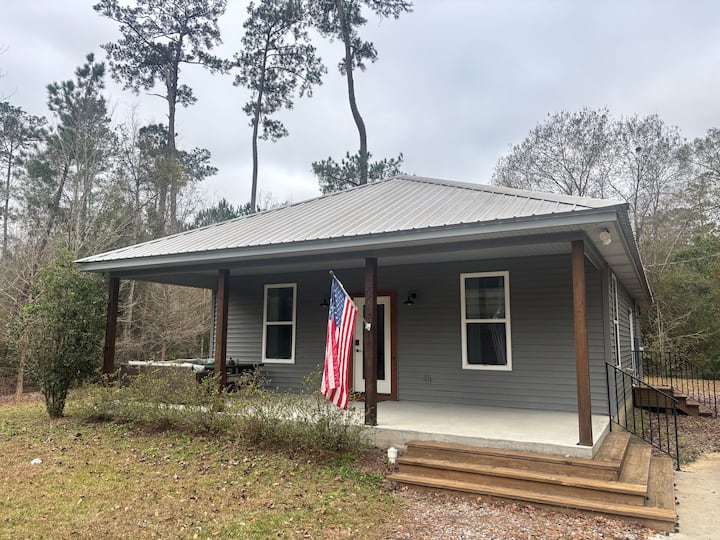 Peaceful Abita Springs Home | Dedicated Office - Abita Springs, LA