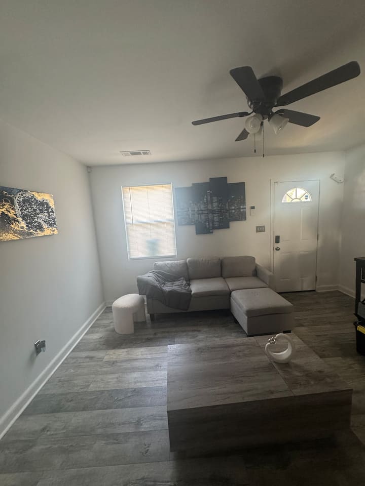 3br Home Near Belt Line, Downtown Atl - Atlanta, GA