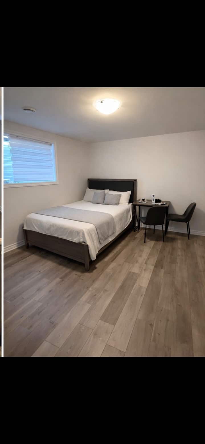 Bright Private Basement Suite | Private Bathroom - Kemptville