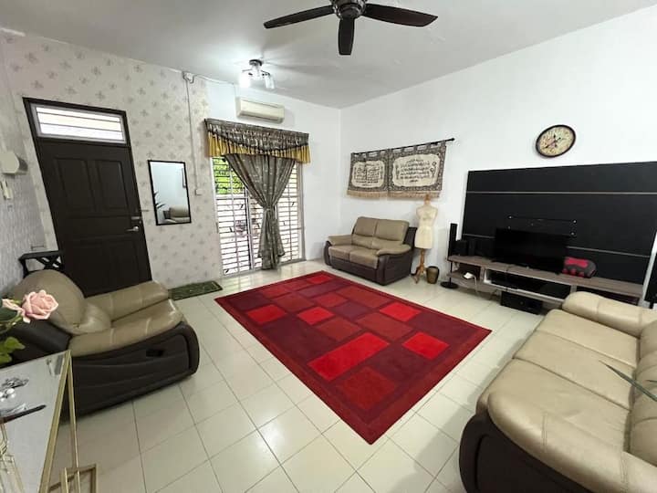 Homestay Suj Gebeng Balok Kuantan - Tanjung Rhu