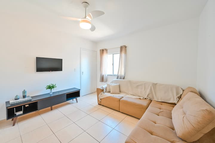 Apê 2 Quartos C/ Ar | Condomínio Seguro - Recreio