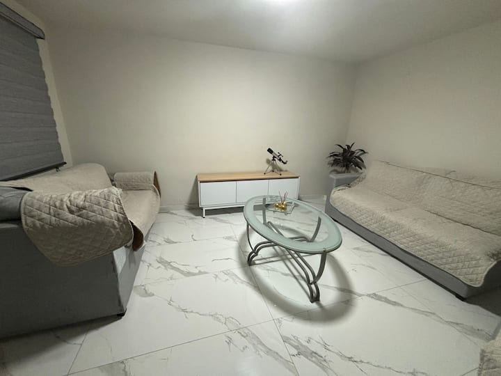 Casa Excelente Ubicación En Monterrey Muy Bonita - Monterrey