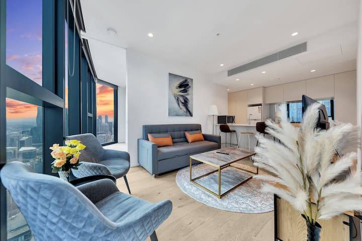 Level 47 Luxury | Melbourne Square | Skyline Views - St Kilda